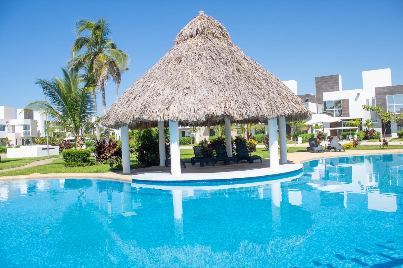 Majum Diamante Acapulco Houses - Majum Vacation Destinations